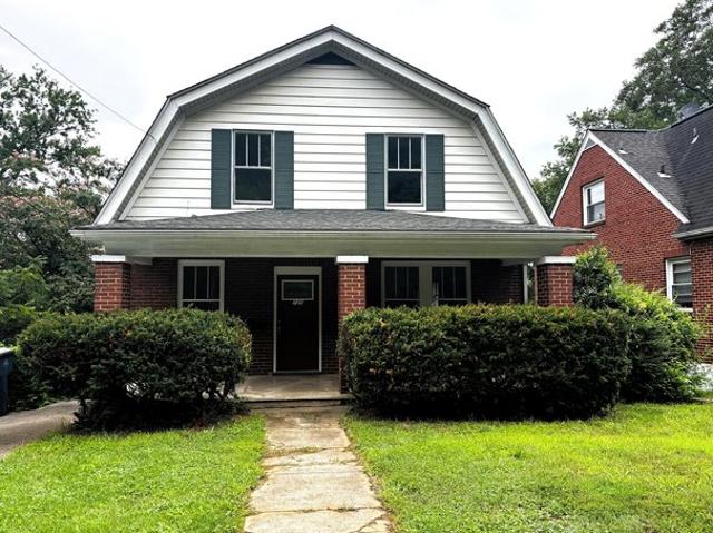 720 Riverland Rd SE, Roanoke, VA 24014
