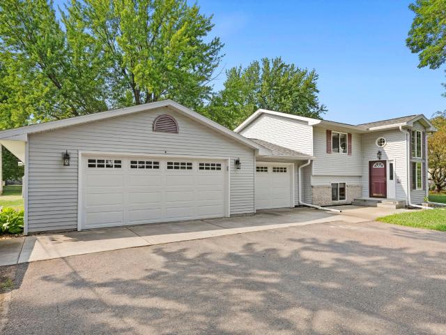 720 W 2nd Street