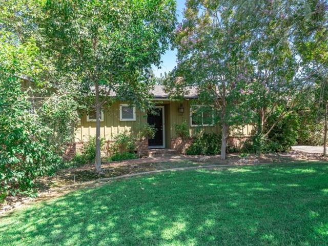 720 W Celeste Ave, Fresno, CA 93704