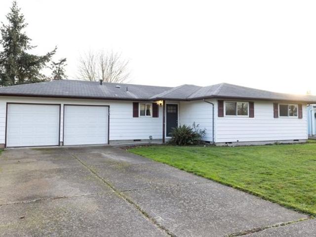 720 W Isabella St, Lebanon, OR 97355