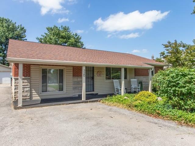 720 W Smith Valley Rd, Greenwood, IN 46142