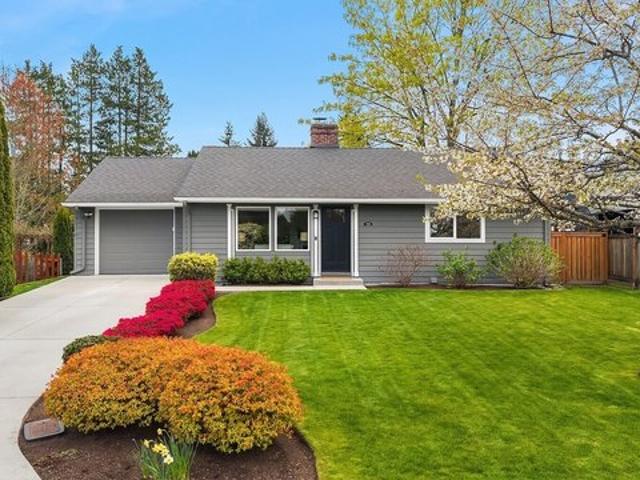 720 View Ridge Dr, Everett, WA 98203