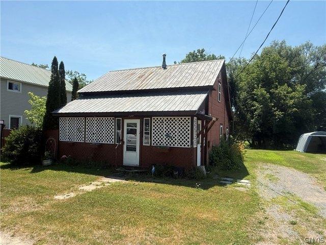 7214 E Main St, Port Leyden, NY 13433