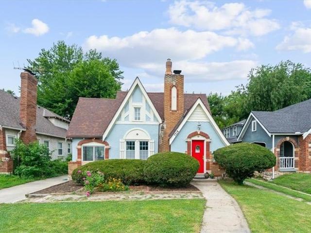7214 Highland Ave, Kansas City, MO 64131