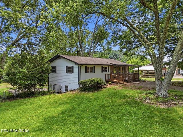 7214 Thorn Grove Pike