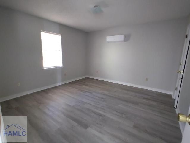 7214 32 Live Oak Loop NE