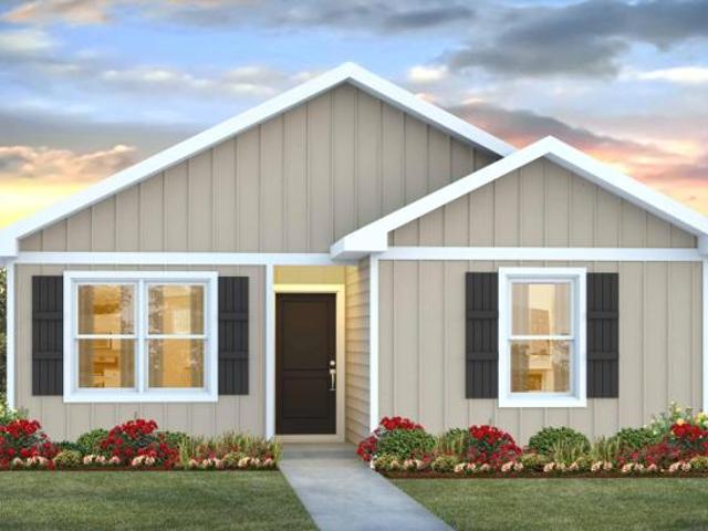 7215 Madison Square Dr, Youngstown, FL 32466