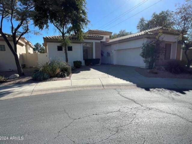 7215 E Kalil Dr, Scottsdale, AZ 85260