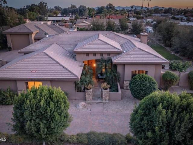 7215 W Union Hills Dr, Glendale, AZ 85308