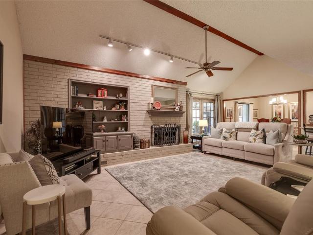 7216 NW 119th Street