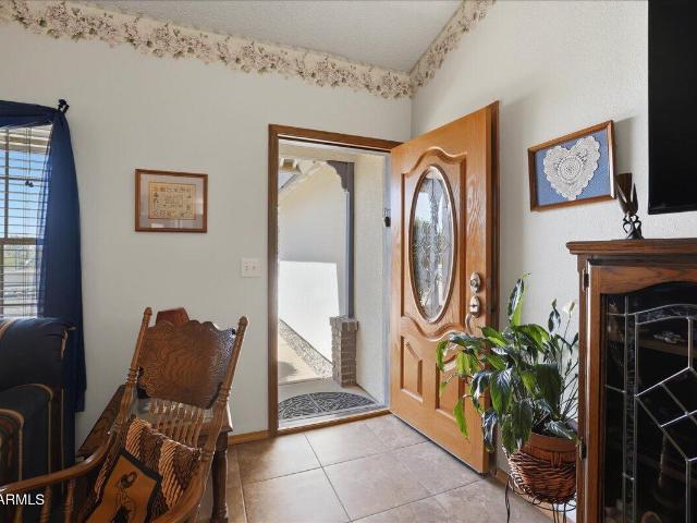 7216 e long look drive