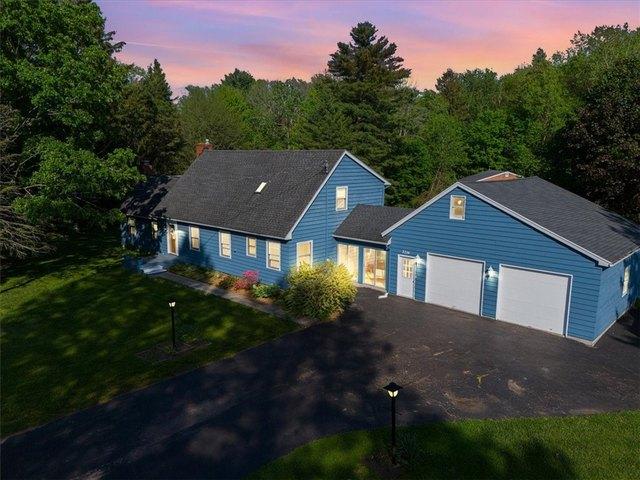 7216 Furnace Rd, Ontario, NY 14519