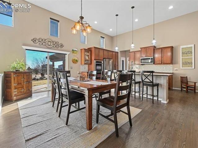 7216 Sylamore Way