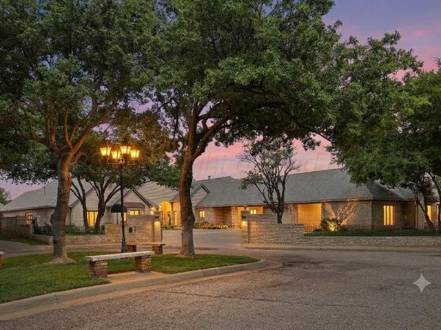 7216 Versailles Dr, Amarillo, TX 79121