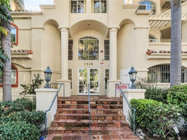 7218 Hillside Ave Unit 202, Los Angeles, CA 90046