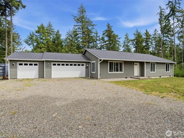 7219 nd Avenue Ct NW, Vaughn, WA 98394