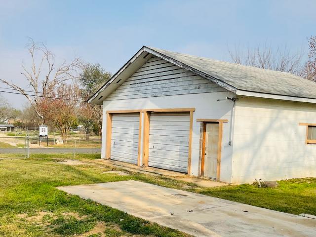 7210 Killdee, San Antonio, TX 78223 | MLS #1933 | Compass