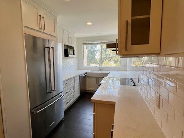 7210 Raintree 210