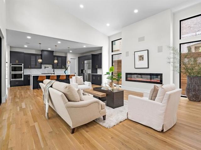 7210 Robin Rd, Dallas, TX 75209