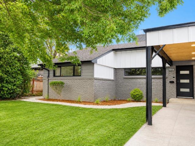 7210 Seward Park Ave S, Seattle, WA 98118 | MLS #2515