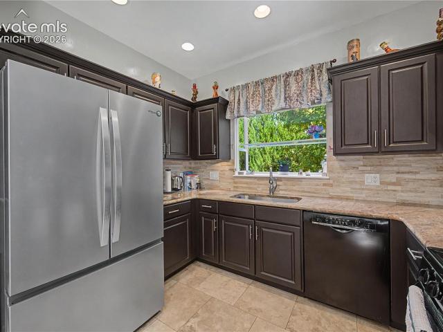 7210 White Rapid Point