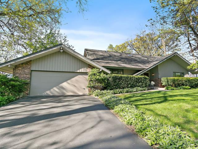 7211 Oakwood Lane