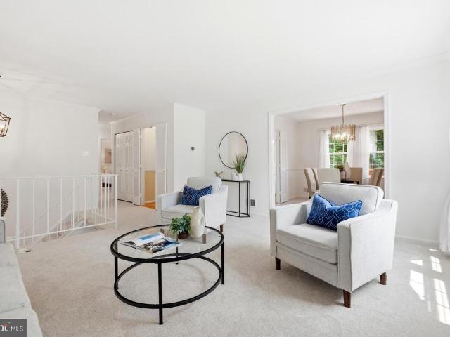 7211 Ashview Drive