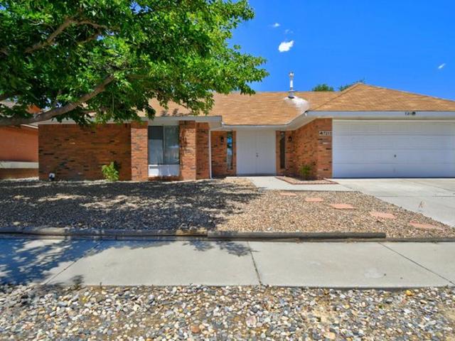 7211 Bangor Ave NW, Albuquerque, NM 87120