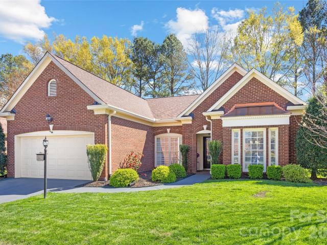 7211 Baniff Cir, Charlotte, NC 28277 | MLS #4360