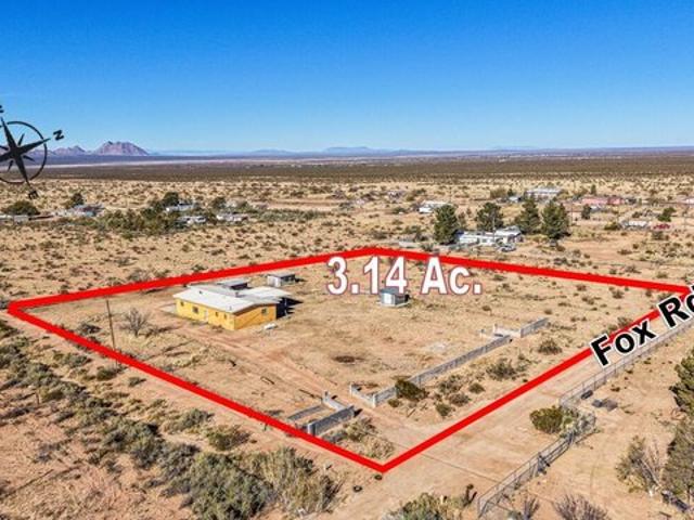 7211 Fox Rd, Las Cruces, NM 88012