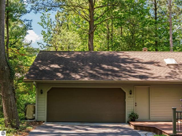 7211 Logan Lane