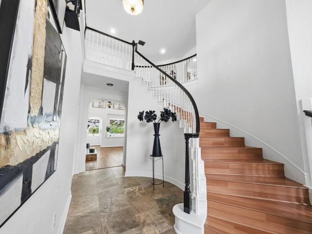 7211 Savannah Glen Lane