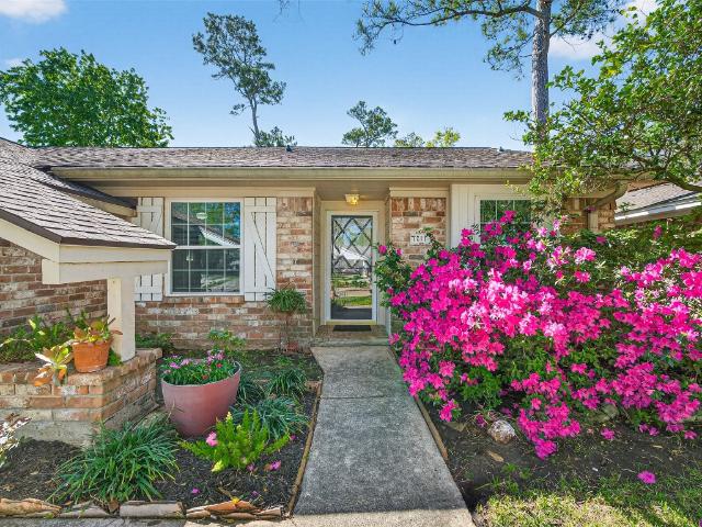 7211 Shady Arbor Ln, Houston, TX 77040 | MLS #22579 | Compass