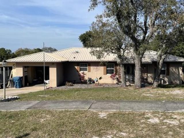 7211 Tarrytown Dr, Spring Hill, FL 34606