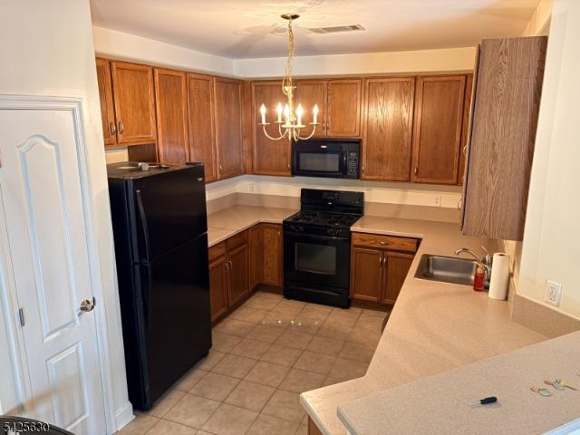 7212 Coventry Ct # 212