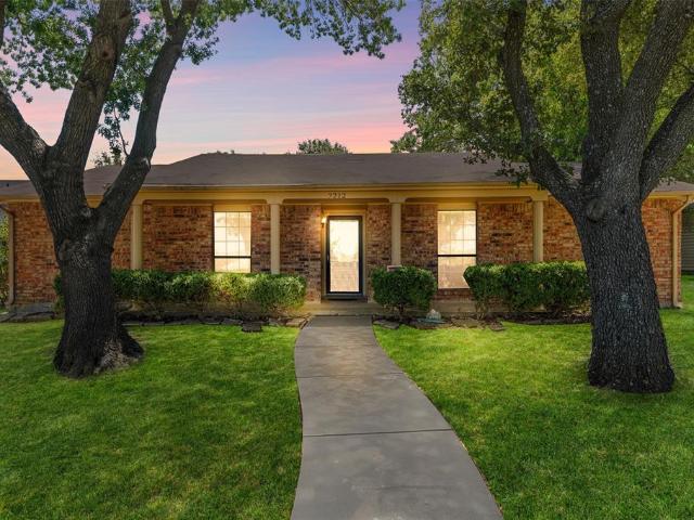 7212 Field View Lane