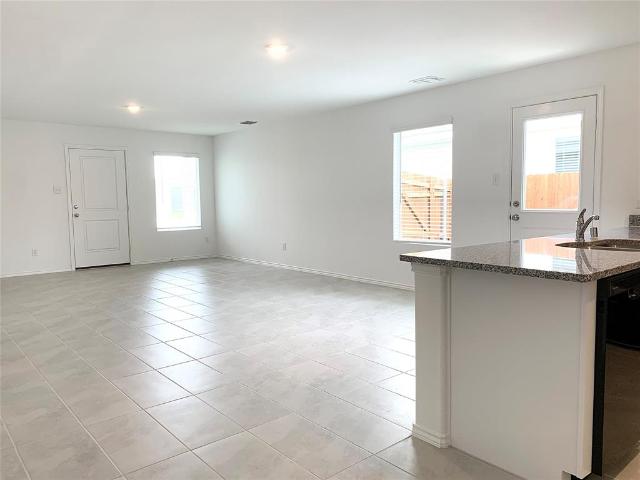 7212 Gray Wolf Lane
