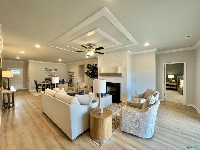 7212 Holly Creek Drive