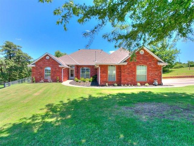 7212 Sapphire Ln, Oklahoma City, OK 73150
