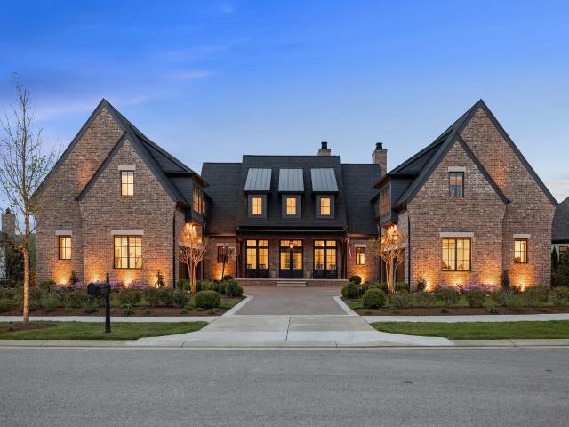 7212 Shagbark Ln