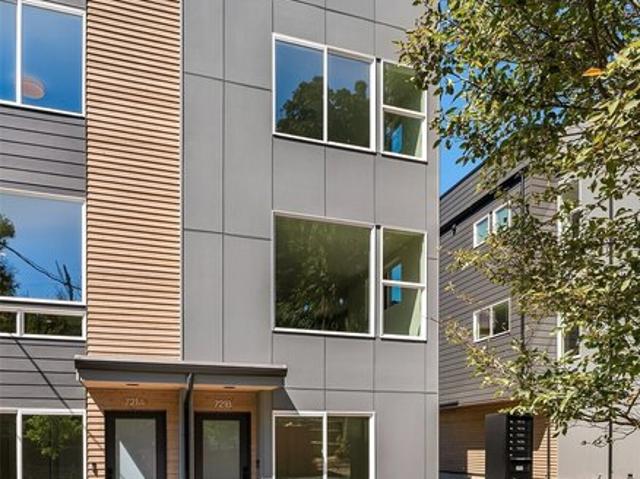 721 15th Ave Unit B, Seattle, WA 98122