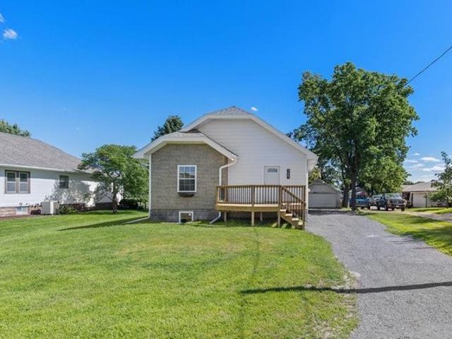 721 6th St, Duncan, NE 68634