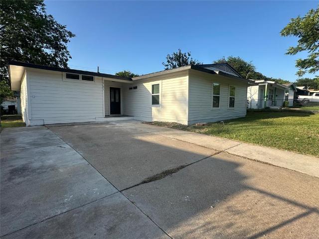 721 Clearwood Drive