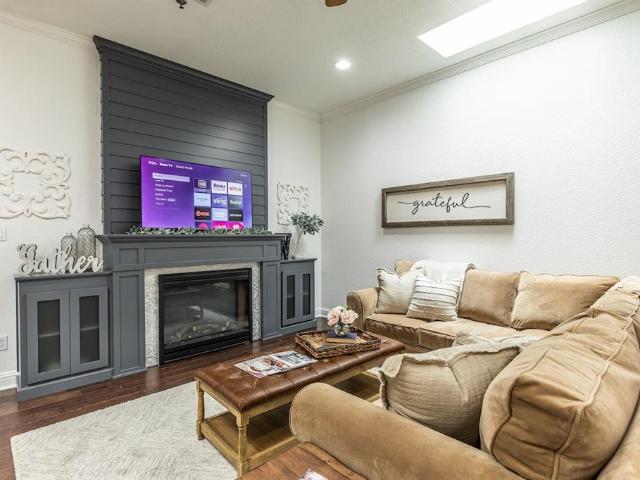 721 Austin Avenue # B