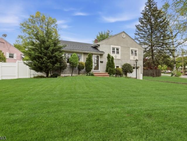 721 Beechwood Rd, Linden, NJ 07036 | MLS #4024 | Compass