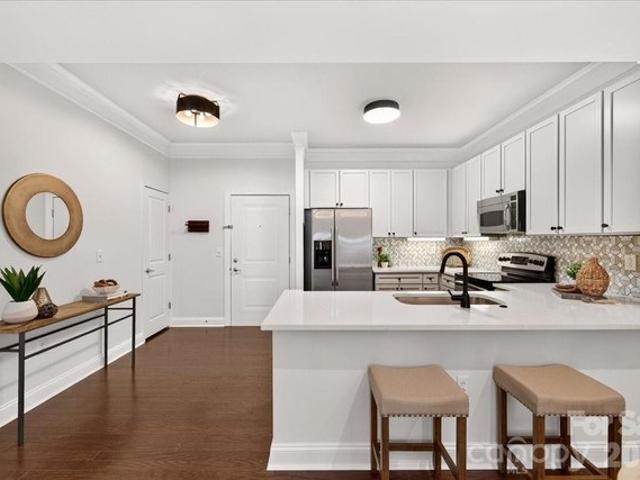 721 Governor Morrison St Unit 526, Charlotte, NC 28211