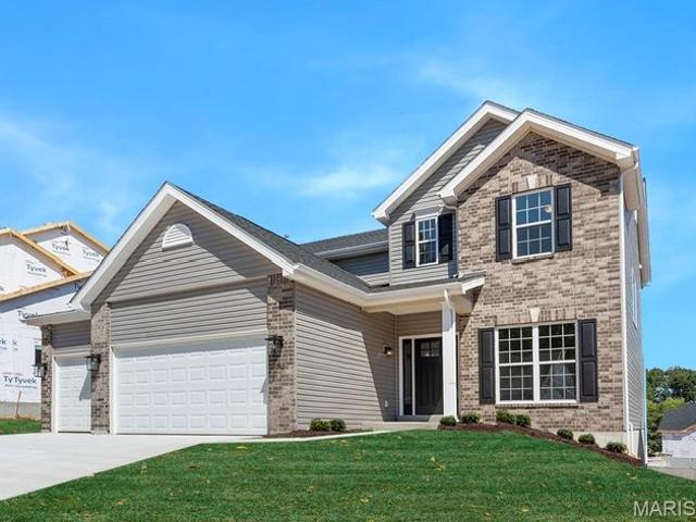 721 Grindstone Dr, O'Fallon, MO 63385