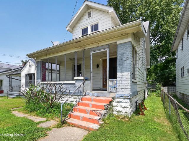 721 Denmark St