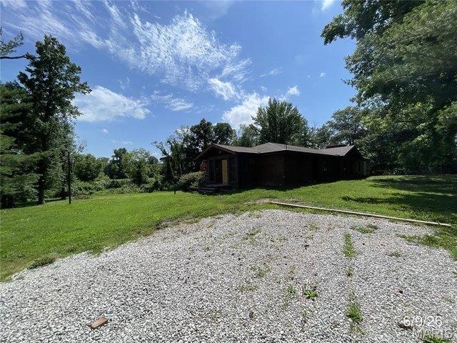 721 E US Highway 40, Troy, IL 62294