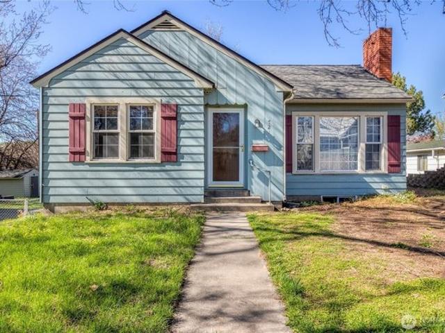 721 E Spring St, Dayton, WA 99328
